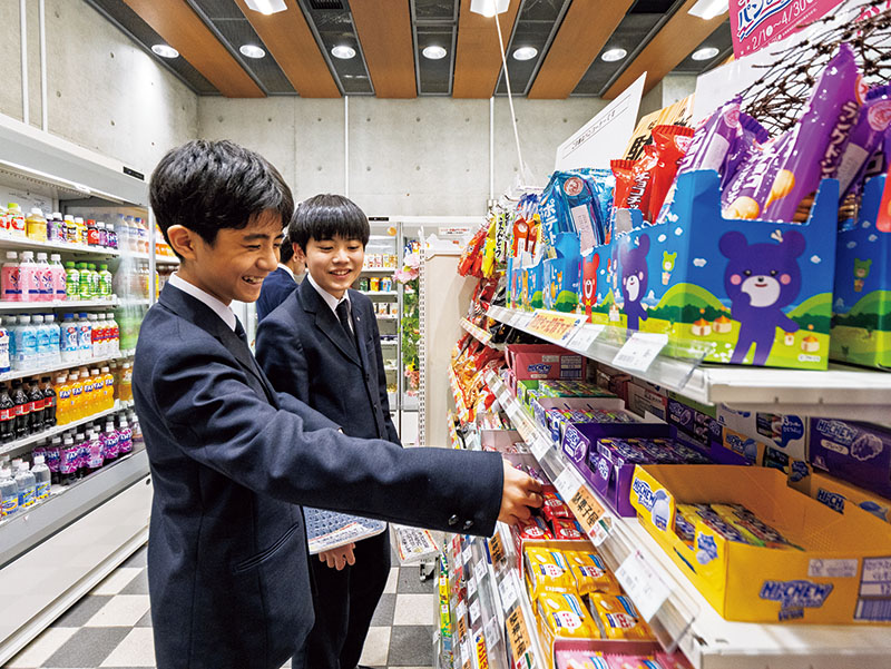 コンビニエンスストアとラーニングカフェがオープン。校内で勉強が完結する環境づくり | Netty Land（ネッティランド） – 「私立・国立中高一貫校の魅力」がわかるWebサイト